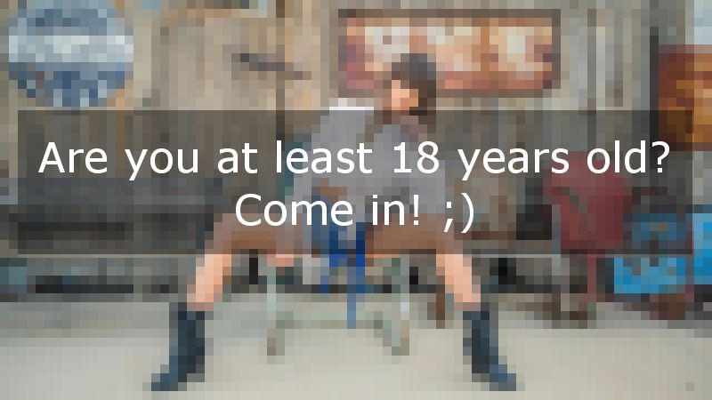 LanaRhodes is online! - Official Page